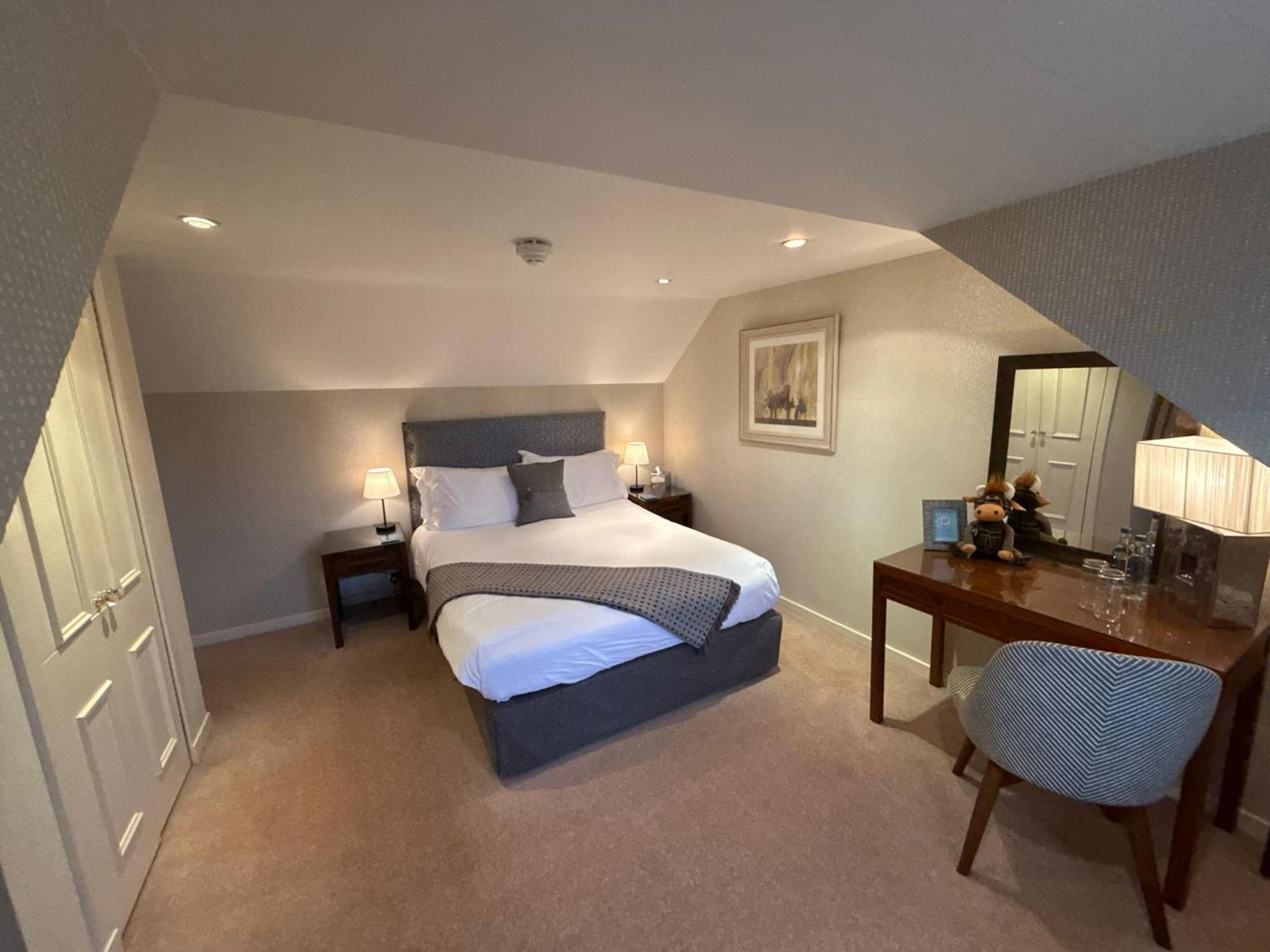 HOTEL AIRDS HOTEL AND RESTAURANT | ⋆⋆⋆⋆ | PORT APPIN, UNITED KINGDOM ...